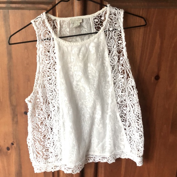Nordstrom | Tops | Nordstrom Brand Hinge White Embroidered Tank Top ...